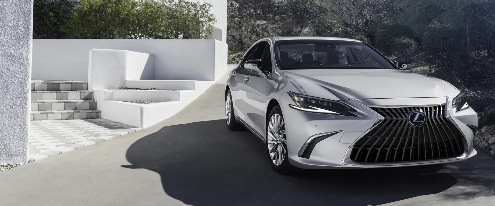 Lexus ES: Price, Image, Colors, Reviews & Rating