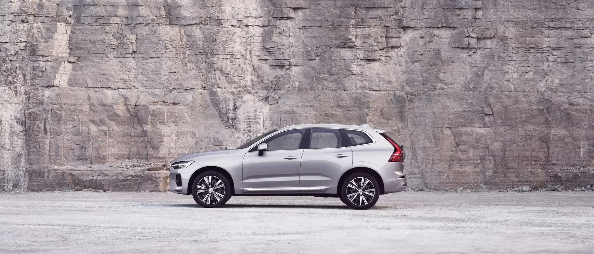 Volvo XC60: Price, Image, Colors, Reviews & Rating